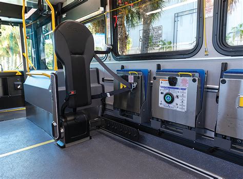 Quantum Bus Photos 0015 Busride