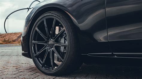 Mercedes Maybach S680 Makes 850 Hp From V12 Engine With Brabus Upgrade