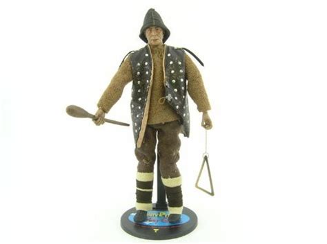 Monty Python And The Holy Grail Eric Idle As The Dead Collector Gtin Ean Upc 747720201675