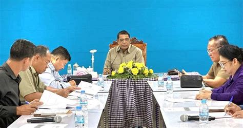 ឯកឧត្តមឧបនាយករដ្ឋមន្ត្រី កែ គឹមយ៉ាន ដឹកនាំកិច្ចប្រជុំសមាគមមូលនិធិវ៉ាយ