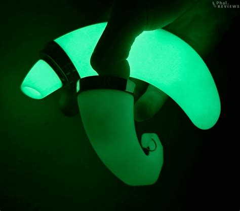 Firefly Dream Suction Vibrator Review Tested Ways Phallophile Reviews