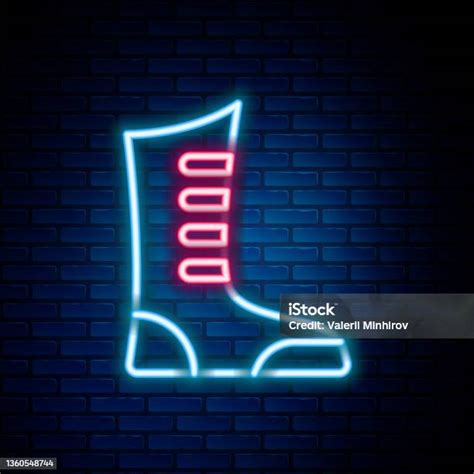 벽돌 벽 배경에 고립 된 빛나는 네온 라인 스포츠 복싱 신발 아이콘 레슬링 신발 다채로운 개요 개념 벡터 Championship에 대한 스톡 벡터 아트 및 기타 이미지