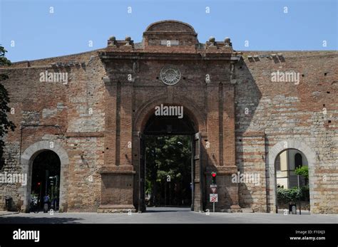 The Three Arches Of The Porta Di Camollia One Of The Northern Gates