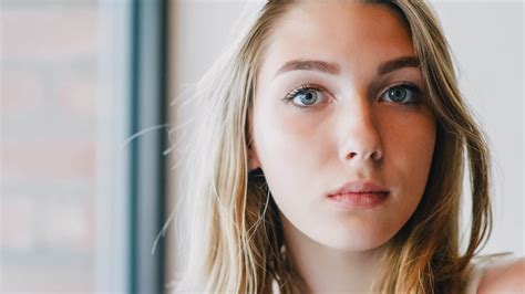 10 Things That Drain 90 Of Our Happiness And Peace Of Mind Every Single
