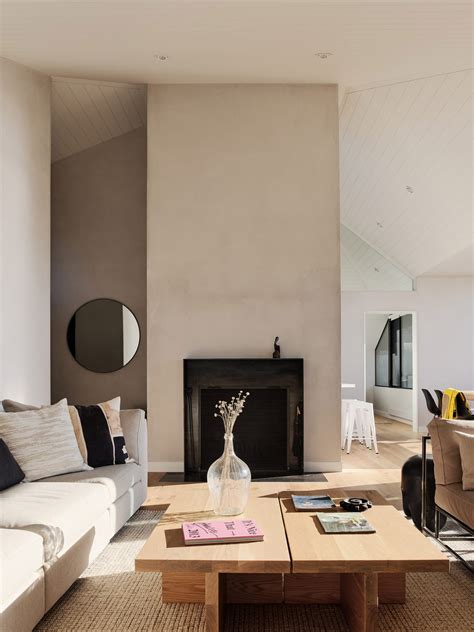 Fuse Architects Renovates Pyramidal 1960s Coastal House In California