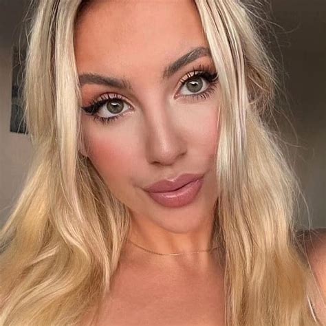 Poznajmy Się Jeszcze Dziś 👇 Sprawdź Opis Na Profilu ️ Polskadziewczyna