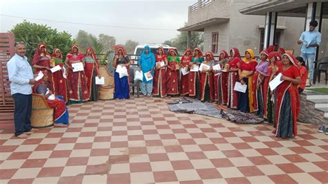 Incentive Certificate Distribution Dairy Health And Nutrition Initiative Of India Foundation