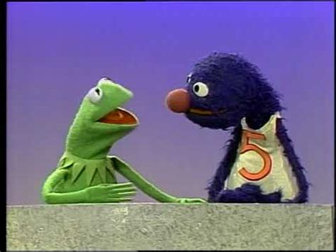 Classic Sesame Street Kermit And Grover On The Number 5 Youtube
