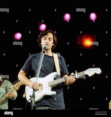 Ry Cooder Amerikanischer Musiker Slide Gitarrist Sänger Und