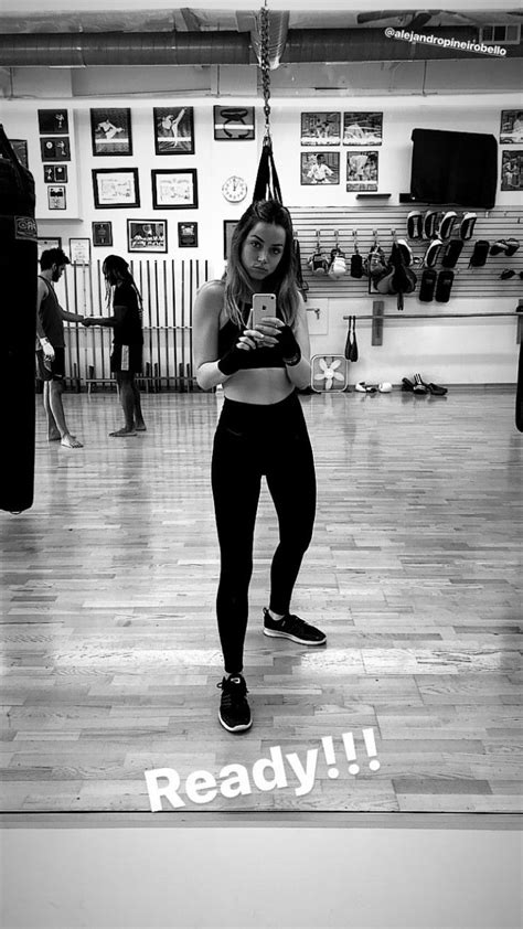 Ana De Armas Workout
