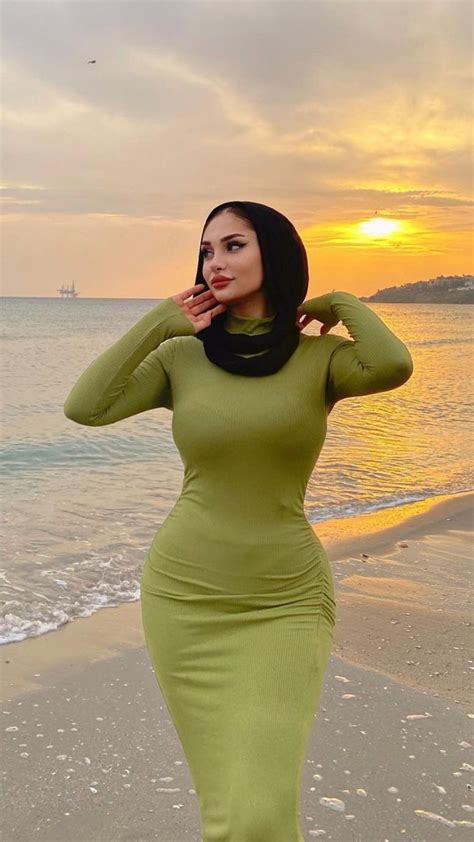 Pinterest | Wanita cantik, Gaya hijab, Wanita