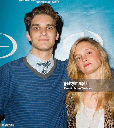 Jeff Ward Actor Photos And Premium High Res Pictures Getty Images