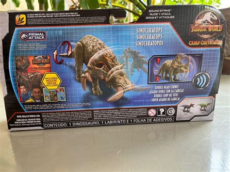 Jurassic World Sinoceratops Hobbies And Toys Toys And Games On Carousell