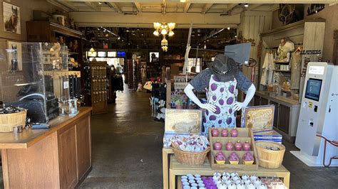 Berries Farm Store At Peggy Bradley Blog