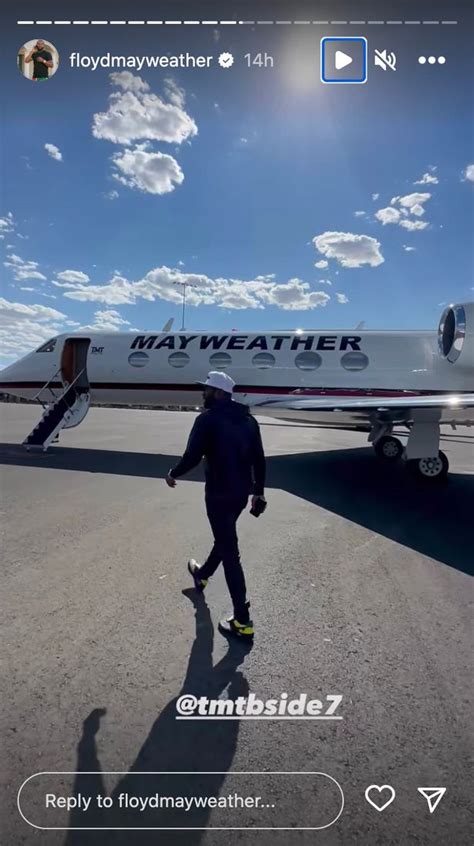 Inside Floyd Mayweathers Insane 50million Private Jet With His Name