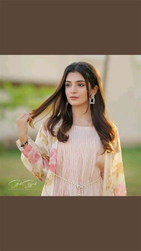 Laiba Khan Pakistani Dresses Pakistani Actress Long Dresses