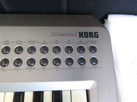 Korg Prophecy Keyboard W Sustain Pedal