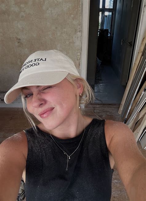 Da Jeg Trådte Ind I 2023 Havde Jeg Ingen Idé Om Hvor Anderledes Mit Liv Og Mine Omgivelser