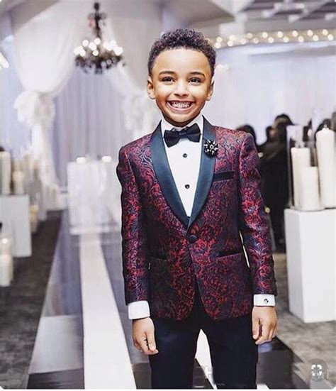Смокинг для мальчиков Нарядные Костюмы для мальчиков строгие костюмы для мальчиков смокинг