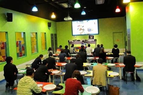 Lets Play With Lego On Summer Nights You Can Make Photo Frames For The Adult Lego Class In