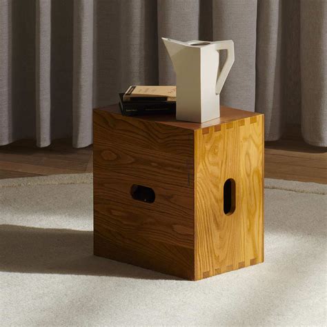 Lc14 Tabouret Cabanon Von Le Corbusier I Cassina Markanto