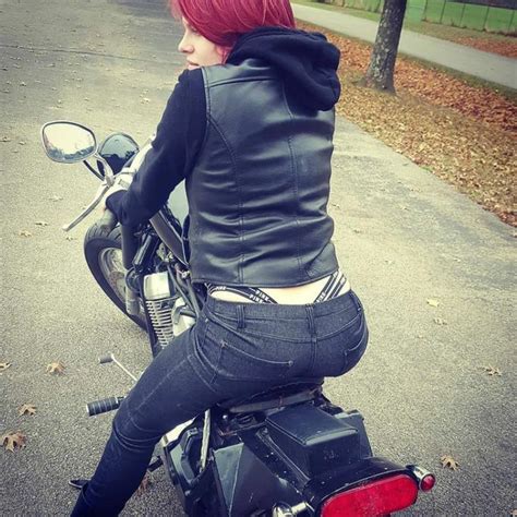 Motorcycle Whaletail Scrolller