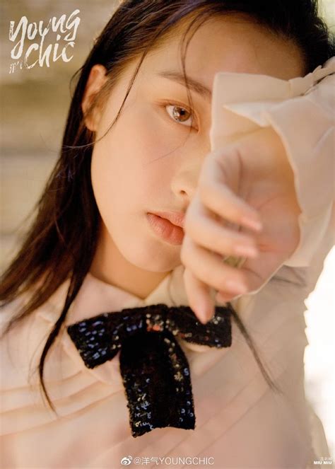 ปักพินโดย Toccyi ใน A01 Chinese Actress