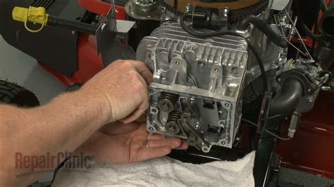 Briggs & Stratton Small Engine Replace Cylinder Head #591750 - YouTube