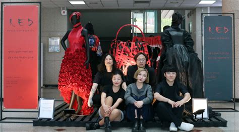 경기패션창작스튜디오 섬유 × 패션 아트웨어展 우수한 원단 독창적 디자이너 명품 콜라보