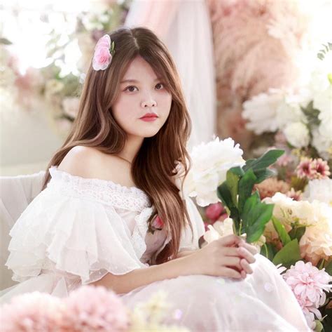 Momiji Momiji Added A New Photo