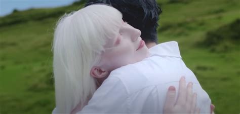 烏克蘭少女患白化病靚到似人間天使！曾有18年被鬧係怪物逆襲成超模！ Girlstyle 女生日常