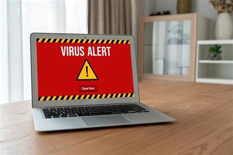 Premium Photo Virus Warning Alert On Computer Screen Detected Modish Cyber Threat