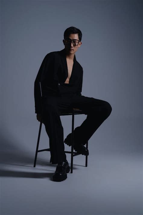 Zhiyu Zhang · Foto Profissional Gratuita