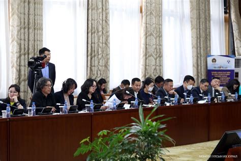 Төрийн албан хаагчийн ёс зүйн тухай хуулийн төслийн талаарх уулзалт