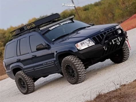 1999 Jeep Grand Cherokee Wheel Offset Aggressive 1 Outside Fender
