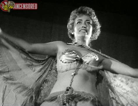 Naked Rue Mcclanahan In Hollywood After Dark Naked Rue Mcclanahan In Hollywood After Dark