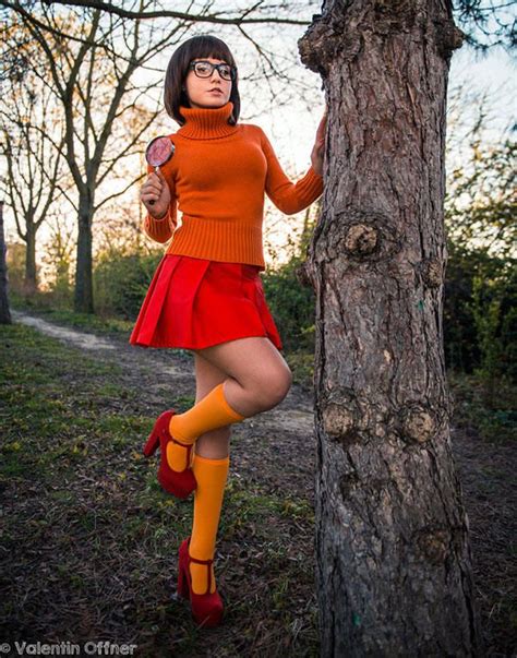 Velma Dinkley Cosplay