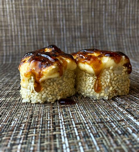 Сэнсэй (запеченный ролл) – Burum