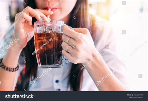 32 641 Coke Drink Images Stock Photos Vectors Shutterstock
