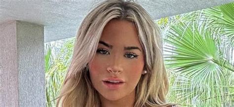 Emily Elizabeth In Blue Bikini Is Deemed The Ultimate Fantasy