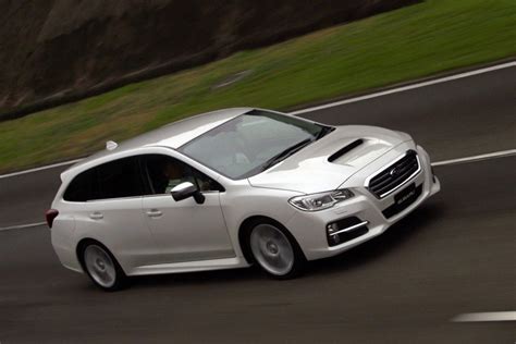 Levorg: новый спорт-универсал от Subaru | ТопЖыр