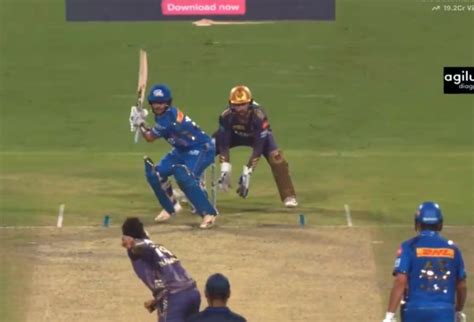 Ishan Kishans Spectacular Switch Hit Against Sunil Narine Steals The Show
