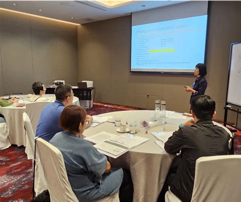 Conducting Exit Interview HRSINGAPORE