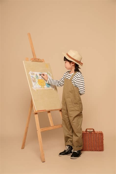 美术绘画儿童人物素材 美术绘画儿童人物模板 美术绘画儿童人物图片免费下载 设图网