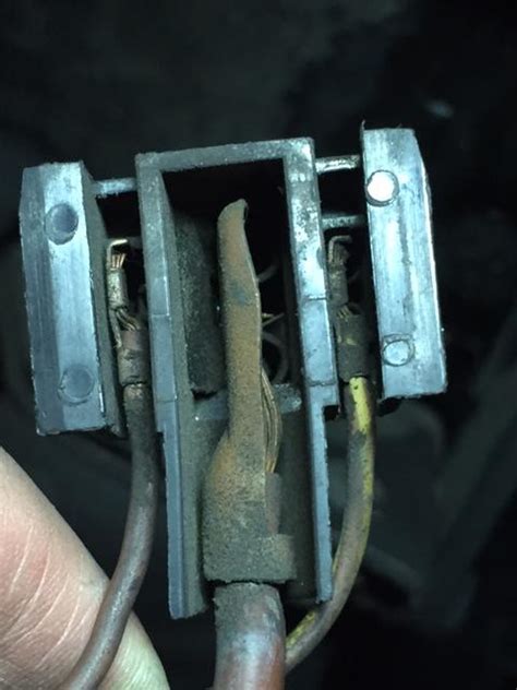 Alternator Plug Kit For 77 Mgb Mgb And Gt Forum The Mg Experience