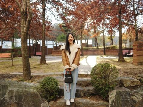 여자 무스탕 자켓 코디 역시 요즘 트렌드는 숏무스탕 네이버 블로그 여자 무스탕 자켓 코디 역시 요즘 트렌드는 숏무스탕 네이버 블로그