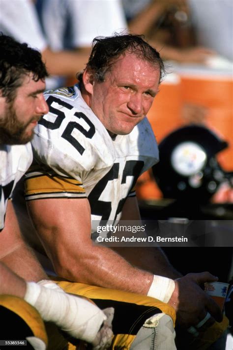 Mike Webster Of The Pittsburgh Steelers Sits On The Sidelines During News Photo Getty Images