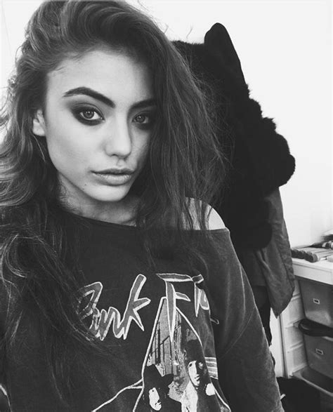 Pin By Juliann Sargis On Locks N Laquer Fashion Women Model