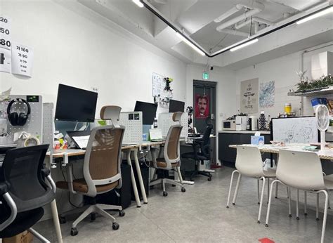 스튜디오라이킷 영상 편집 및 모션그래픽 디자이너 채용 공고 원티드