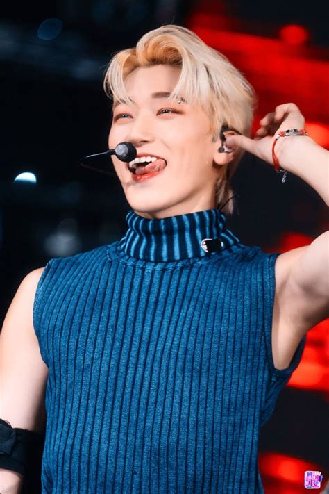 [포토스케치] 자유로운 신세계 속으로 Ateez 산 2 Guerrilla Hot Korean Guys Korean People